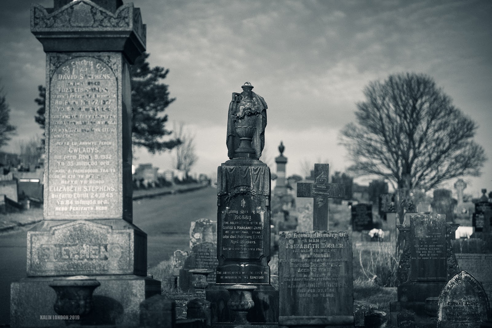 ᐅ Penrhys Cemetery in Ferndale (Mid Glamorgan CF43 3BB) • Address ...