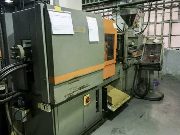 SANDRETTO S.7/95 Injection Moulding Machine