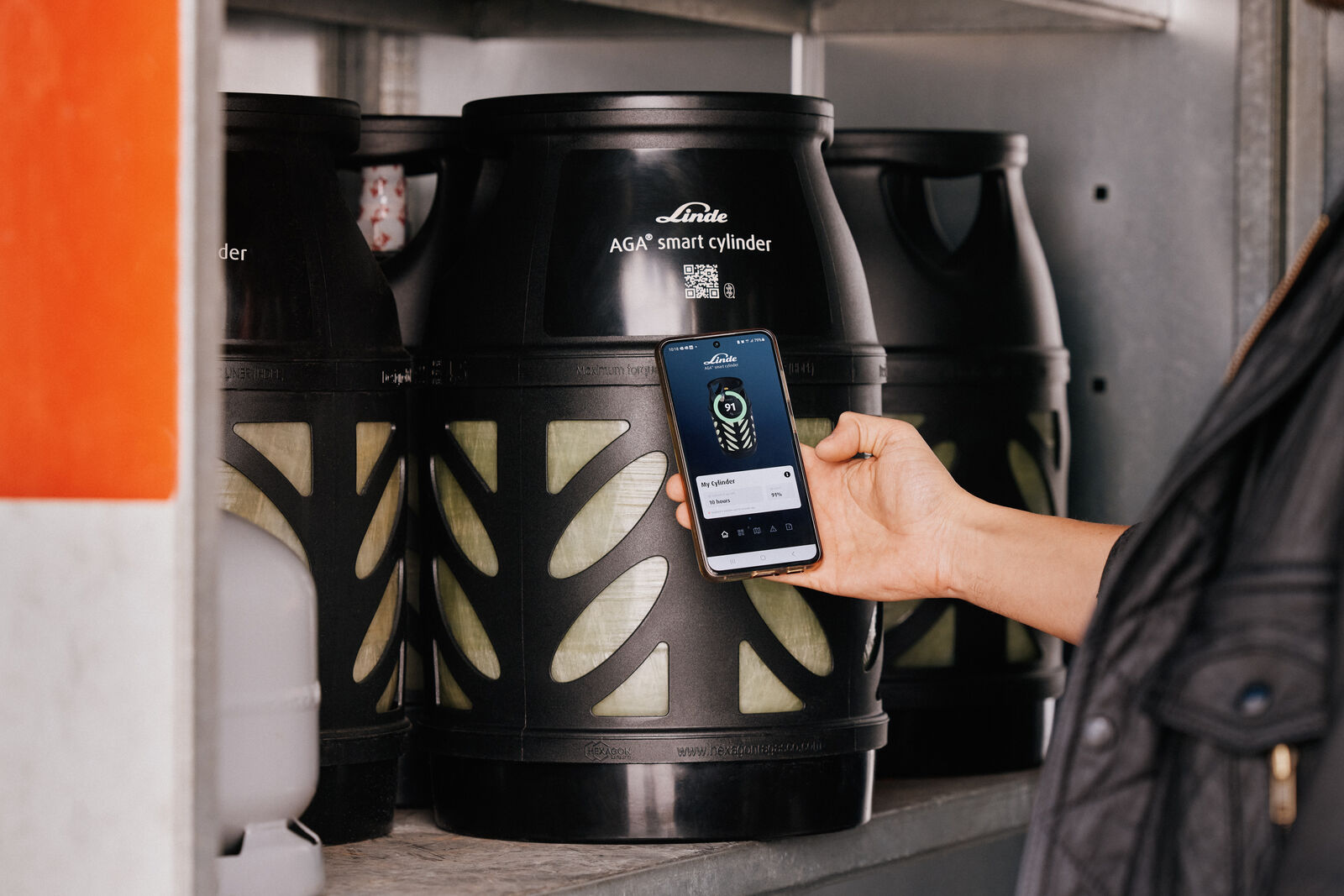 Hexagon | Hexagon Ragasco’s smart cylinder technology makes summer…