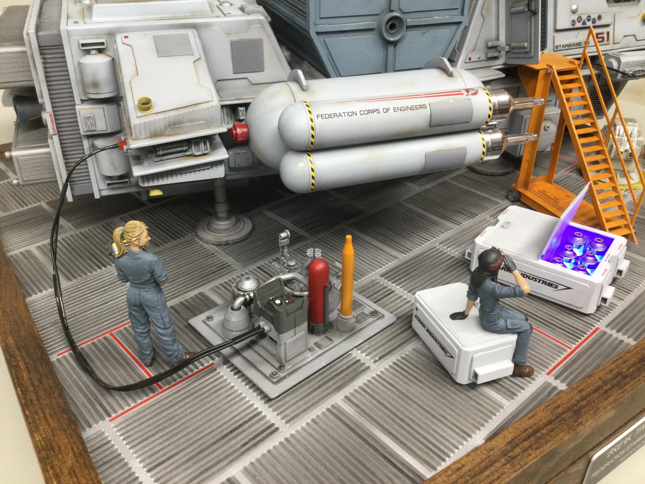 Federation Work Shuttle by Jeff Pollizzotto - The Art of Modeling Club