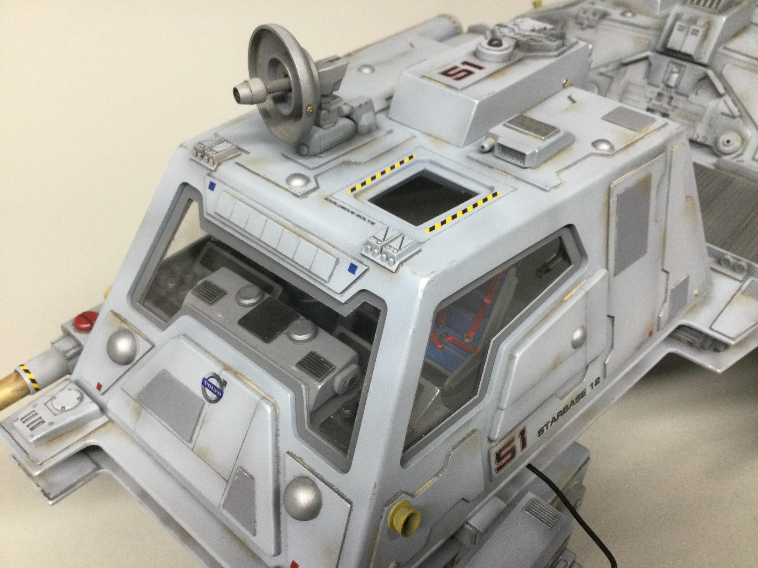 Federation Work Shuttle by Jeff Pollizzotto - The Art of Modeling Club