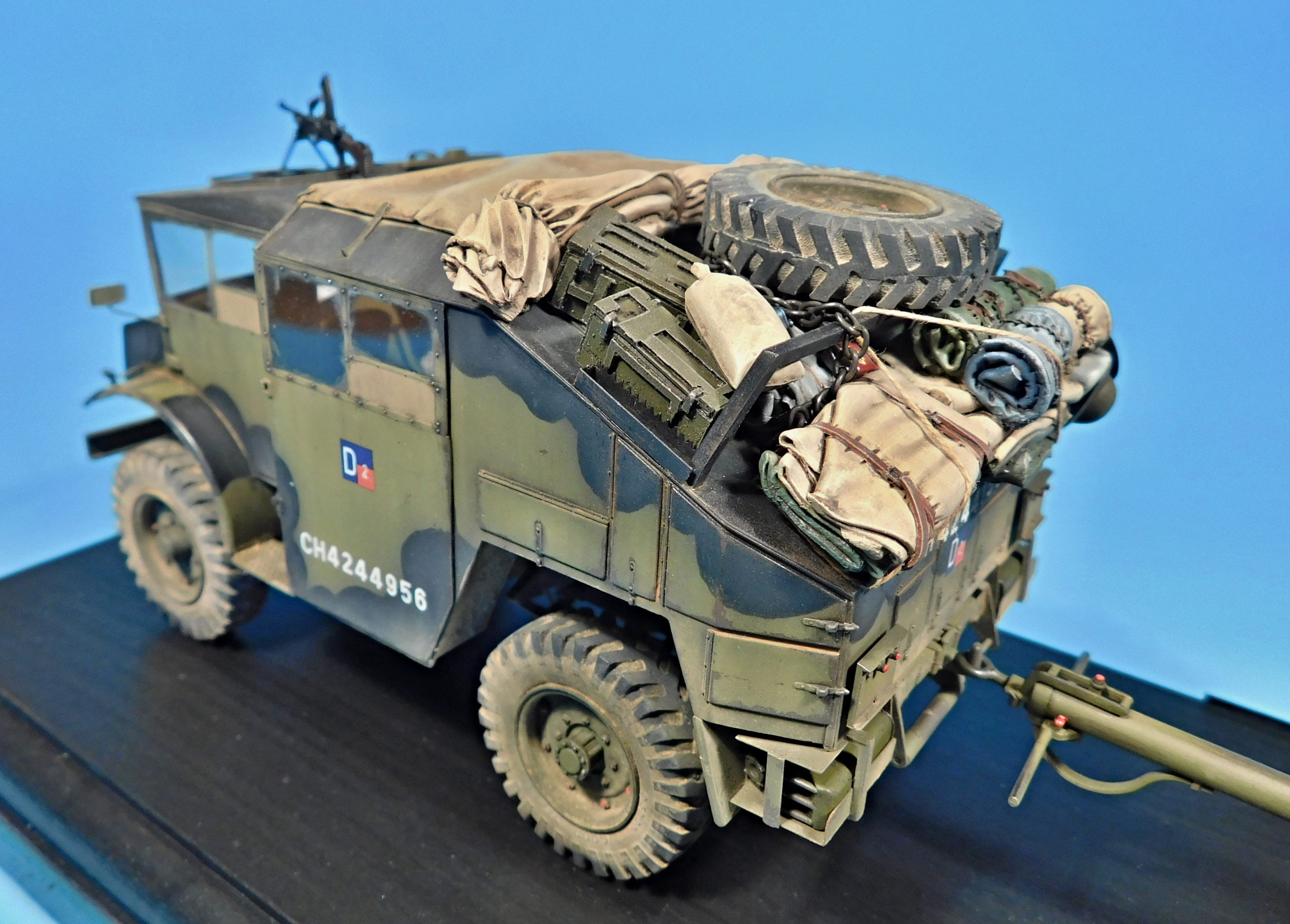 CMP CGT Field Artillery Tractor by Tomáš Sobolík - The Art of Modeling Club