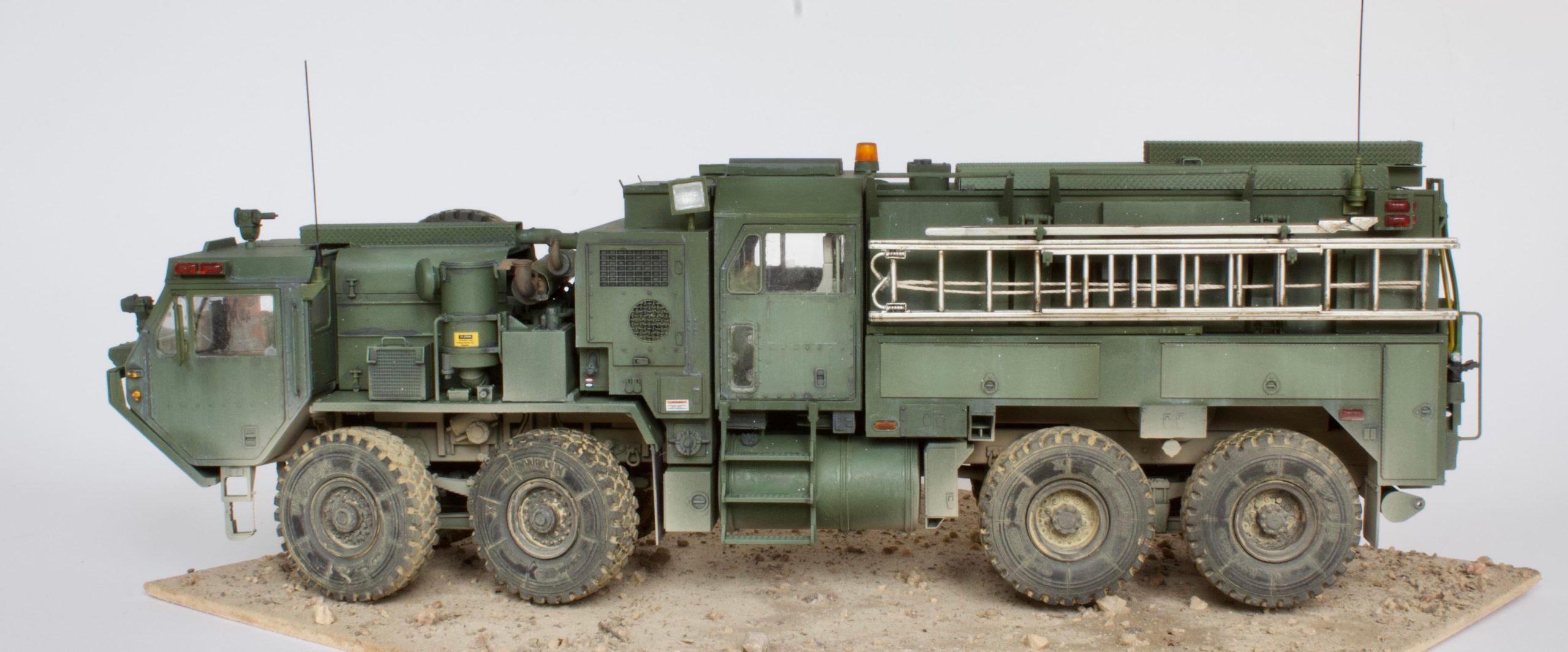 M1142 Hemtt by John Jackson - The Art of Modeling Club