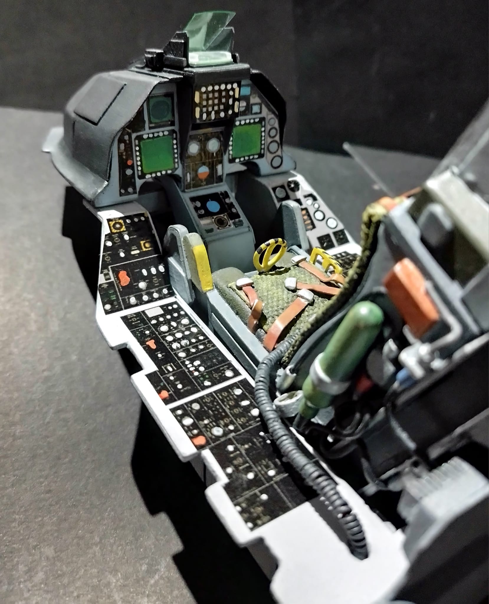 Artistic Modeling of the F-16 Cockpit by Antonio Rabedo - The Art of ...
