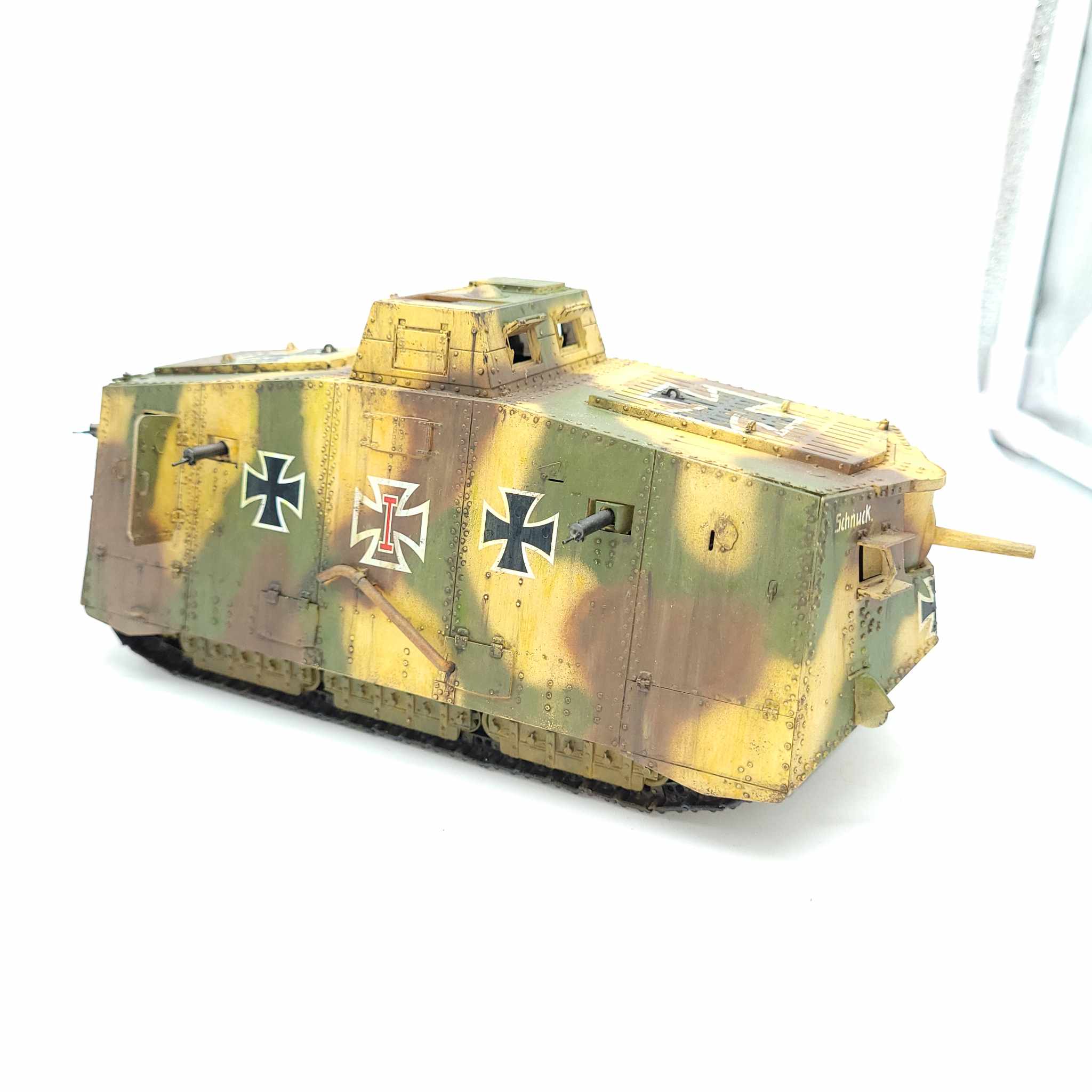 Kit Meng A7V (Krupp) by Duncan Flint - The Art of Modeling Club