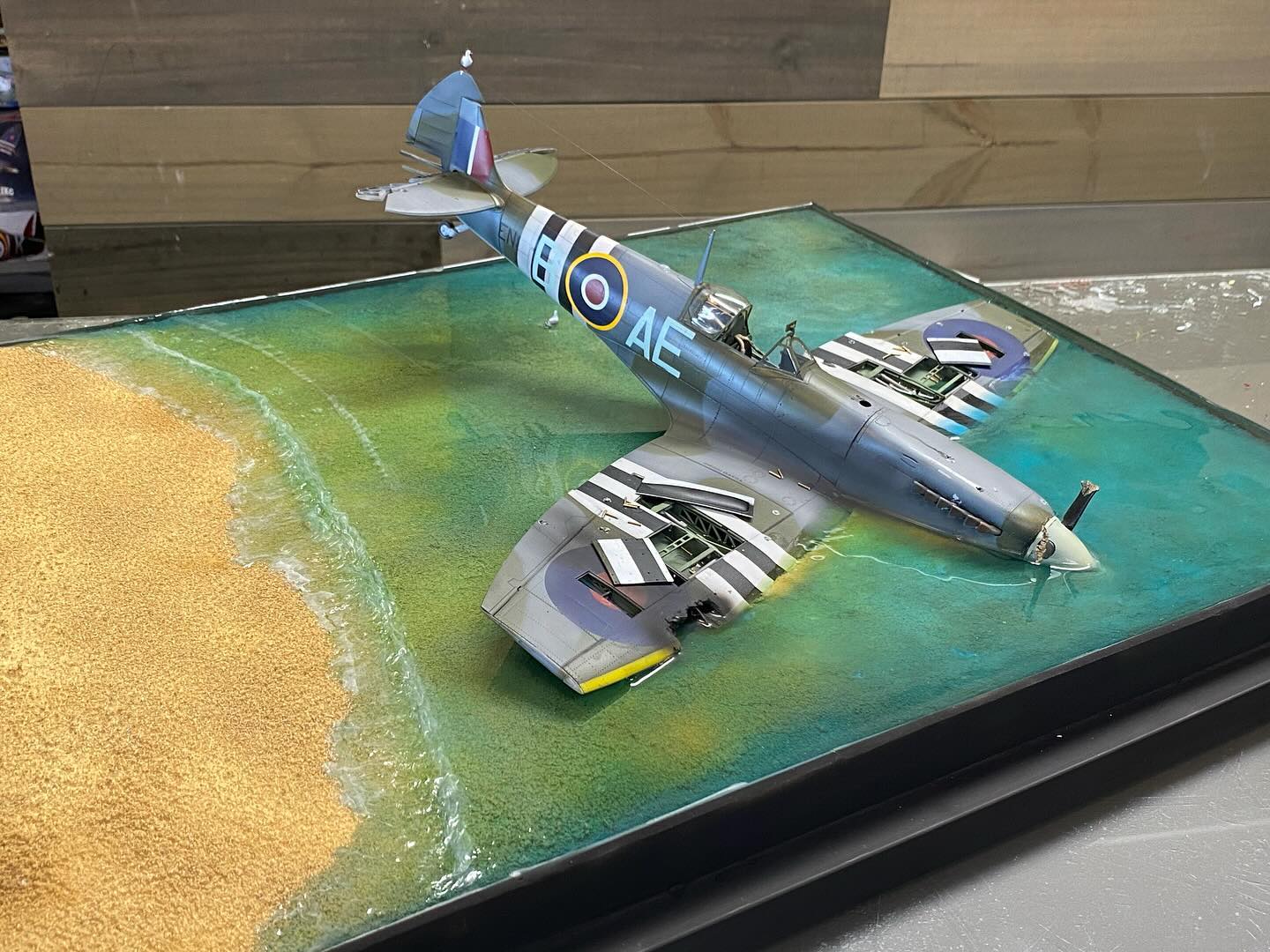 Mk.IX Spitfire crash diorama by Alan Sannazzaro - The Art of Modeling Club