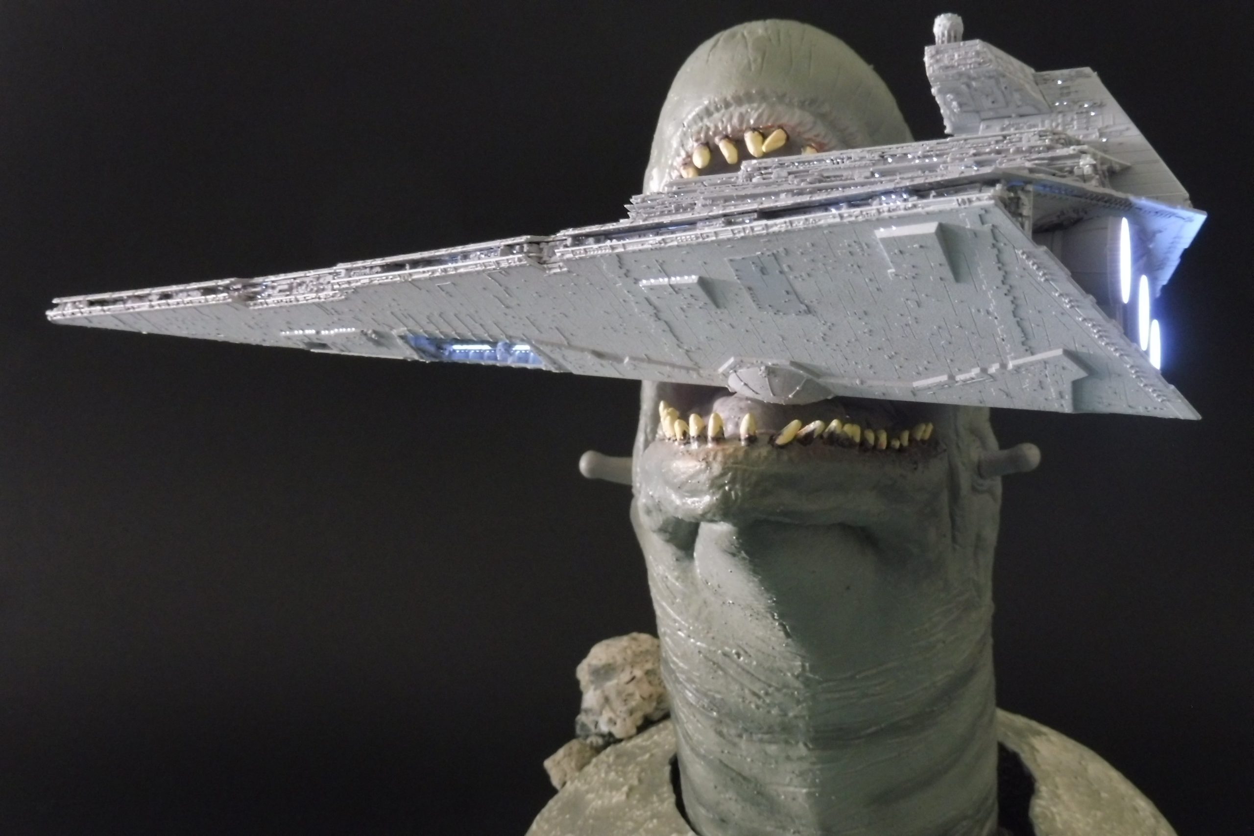 "The Exogorth Strikes Back" by Mike Walston - The Art of Modeling Club