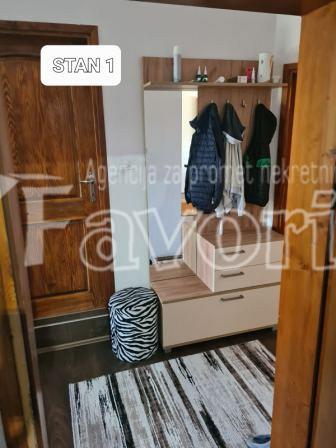 MILJAKOVAC III, MILJAKOVACKE STAZE, 300m2