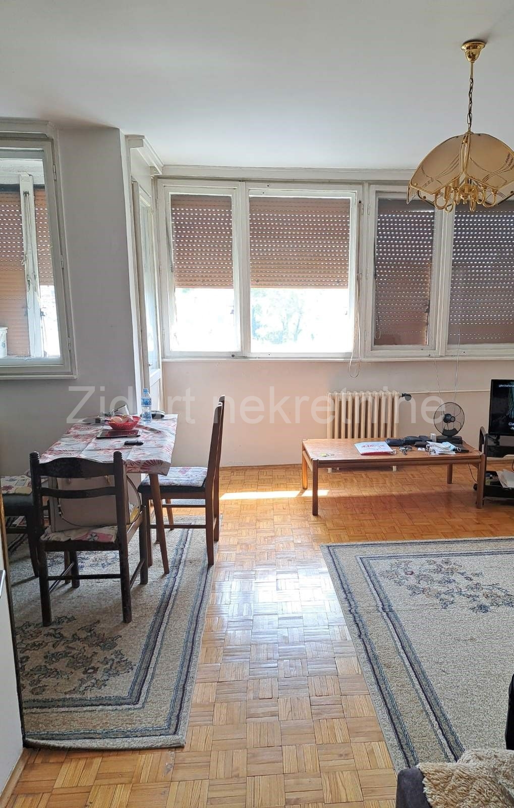 Stari Merkator, Bulevar maršala Tolbuhina, 2.0 stan