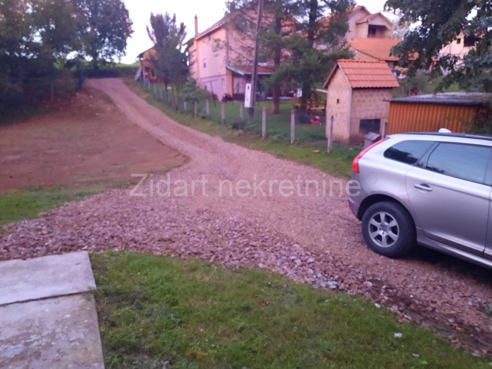 Barajevo, Guncati, kuća za uživanje