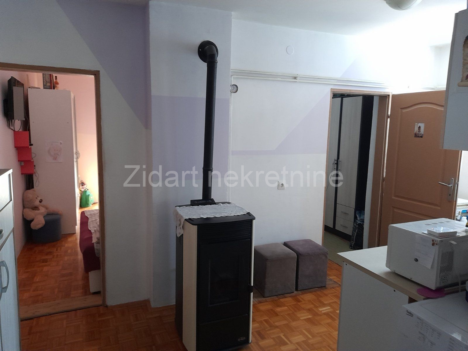 Zemun polje, Tomice Popovića, 2.5, 52m2