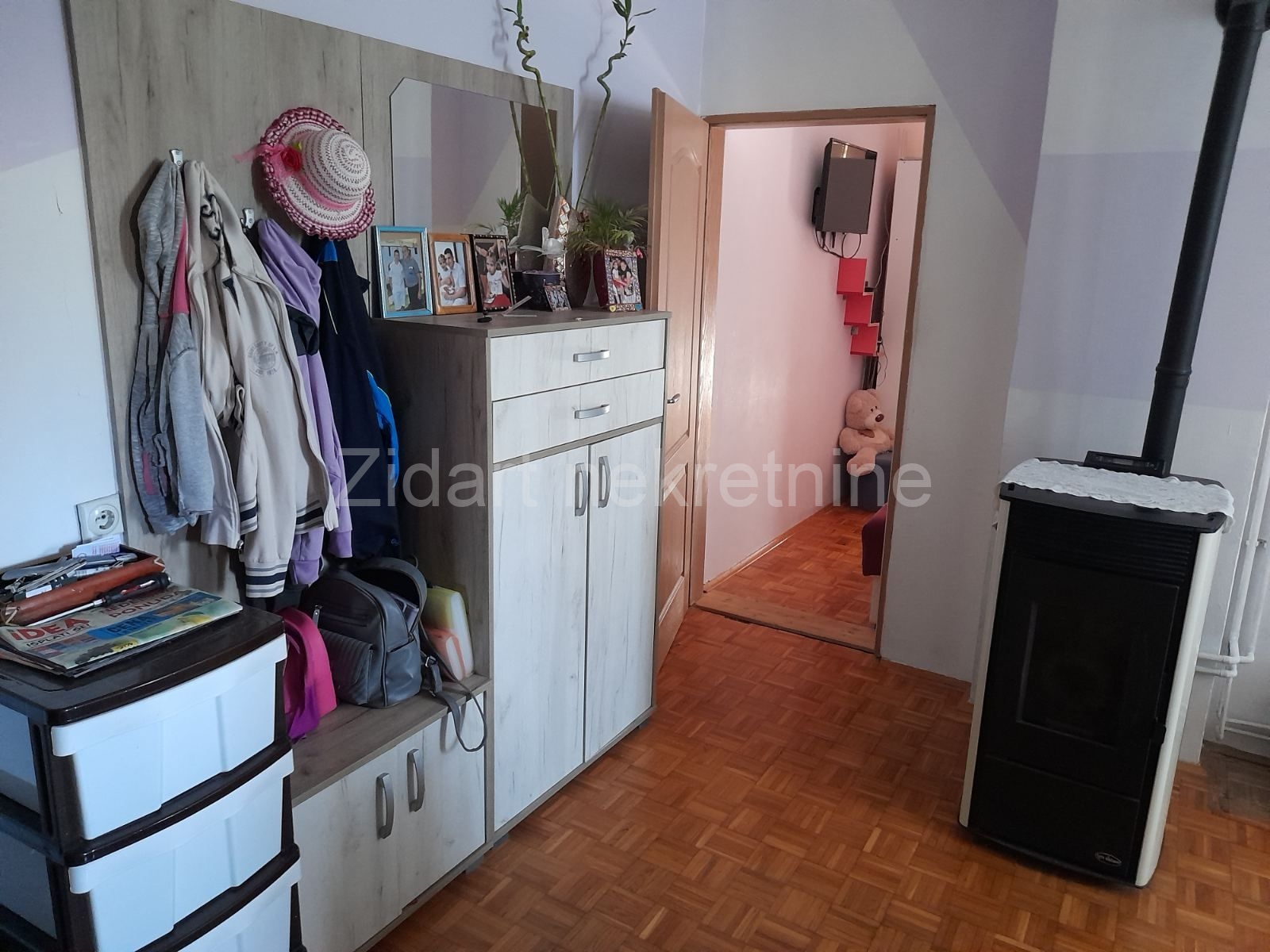 Zemun polje, Tomice Popovića, 2.5, 52m2