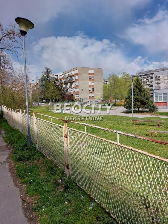 Dvosoban stan, 48 m2, Blok 11c (Stari Merkator), Palmira Toljatija ID ...