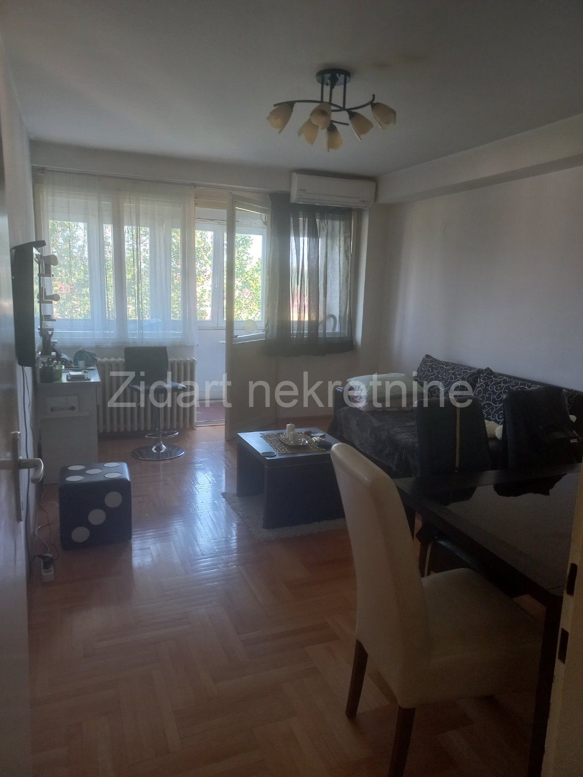 Stari Merkator, Otona Župančiča, renoviran