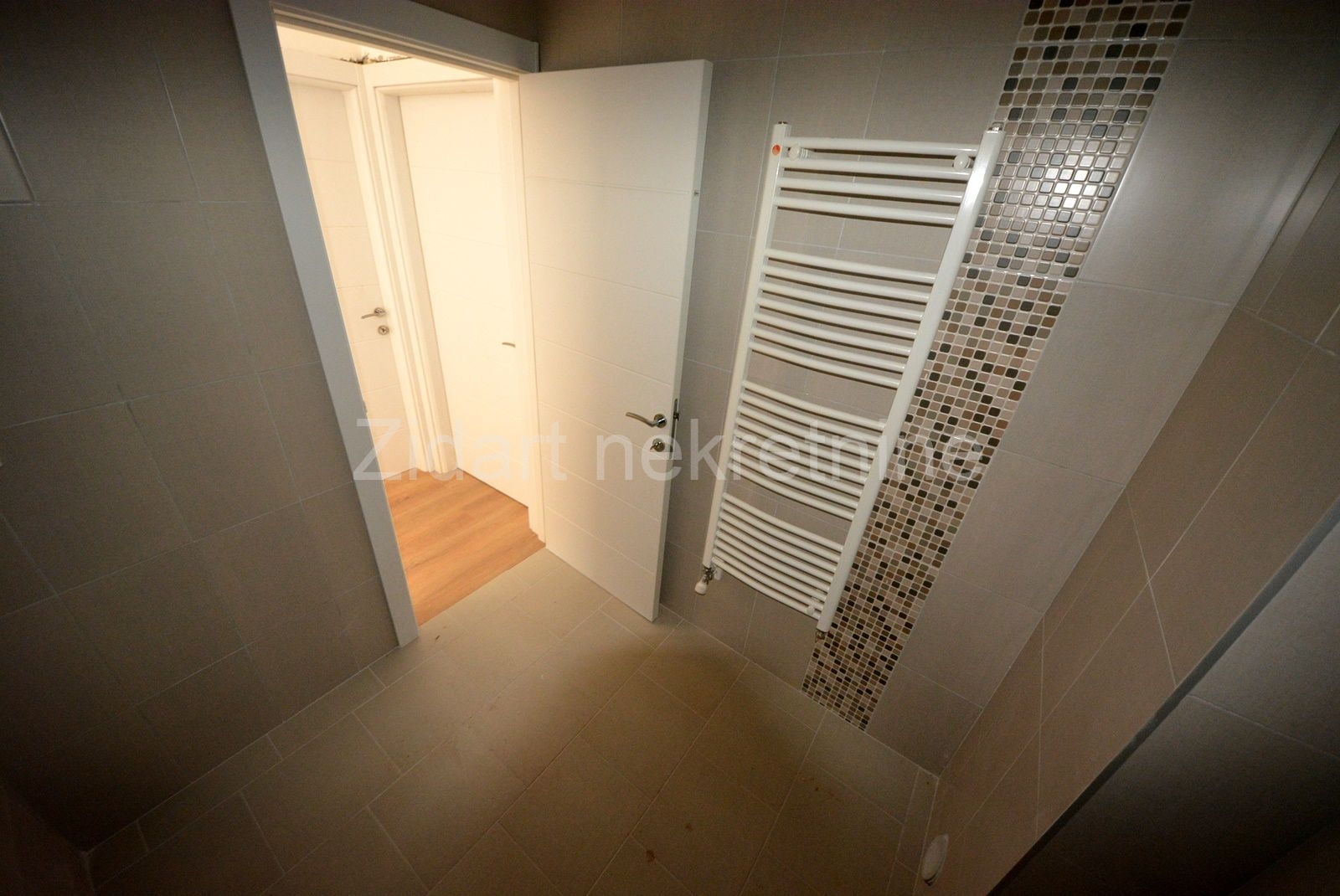 Zemun polje, 57m2, 2.5 - odlična novogradnja