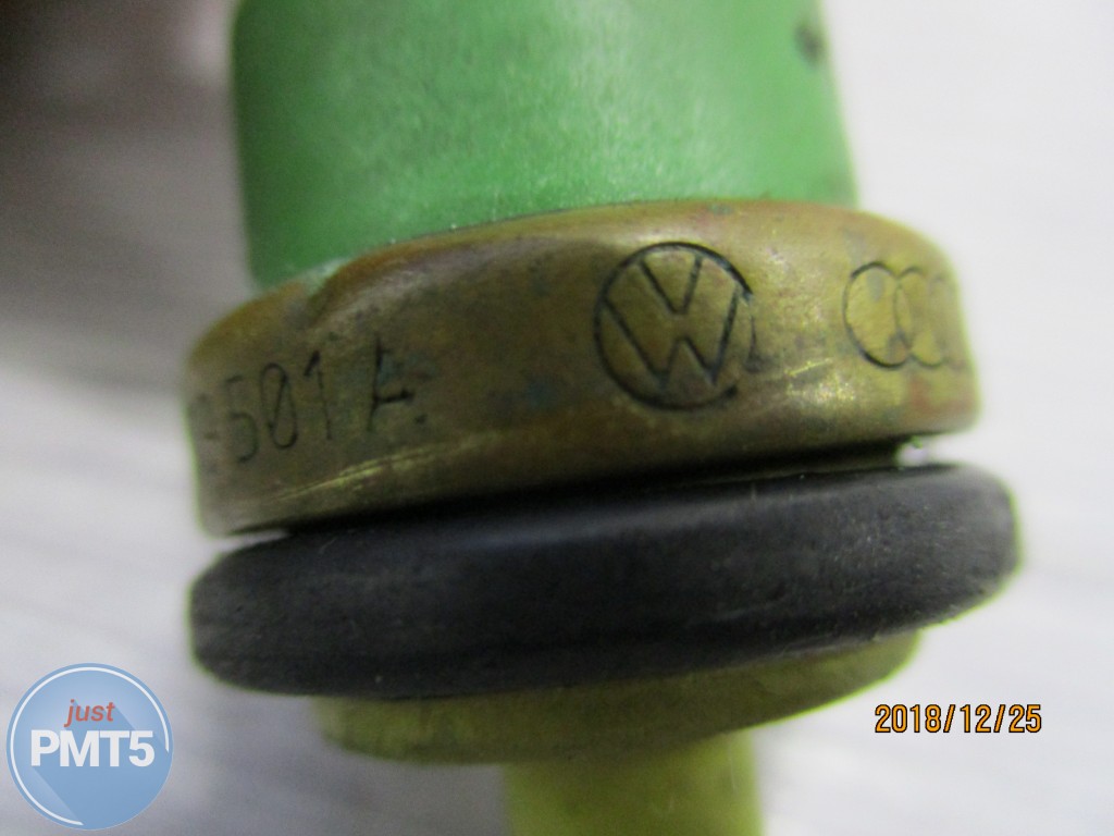 Other cooling system parts VW PASSAT B5 2003 buy Moskva, 059919501A ...