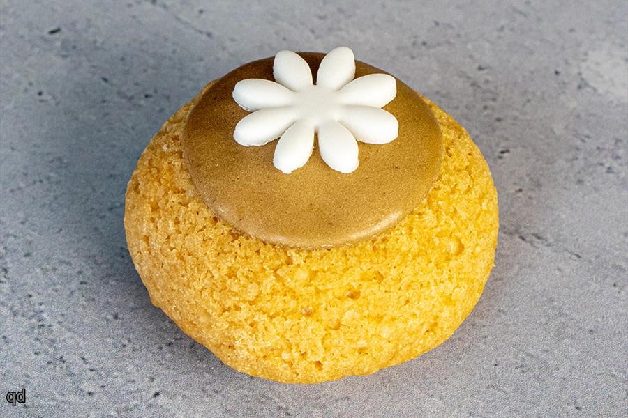 DeLord Paradise - Salted Caramel Choux