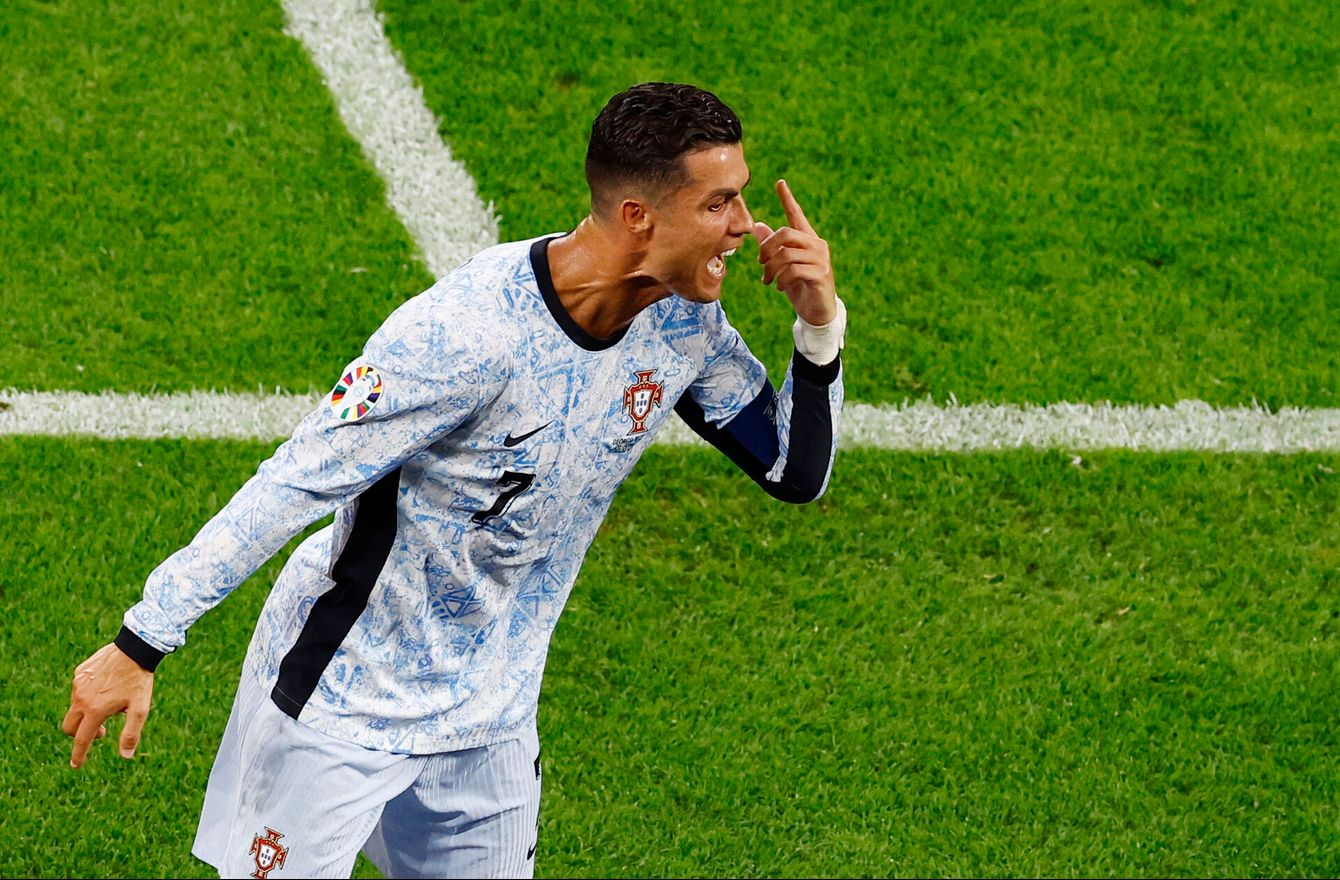 Portugal føler sig snydt: Der var straffe til Ronaldo