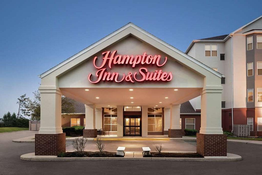 Hampton Inn & Suites Ft. Wayne-North, 5702 Challenger Pkwy, Fort Wayne ...