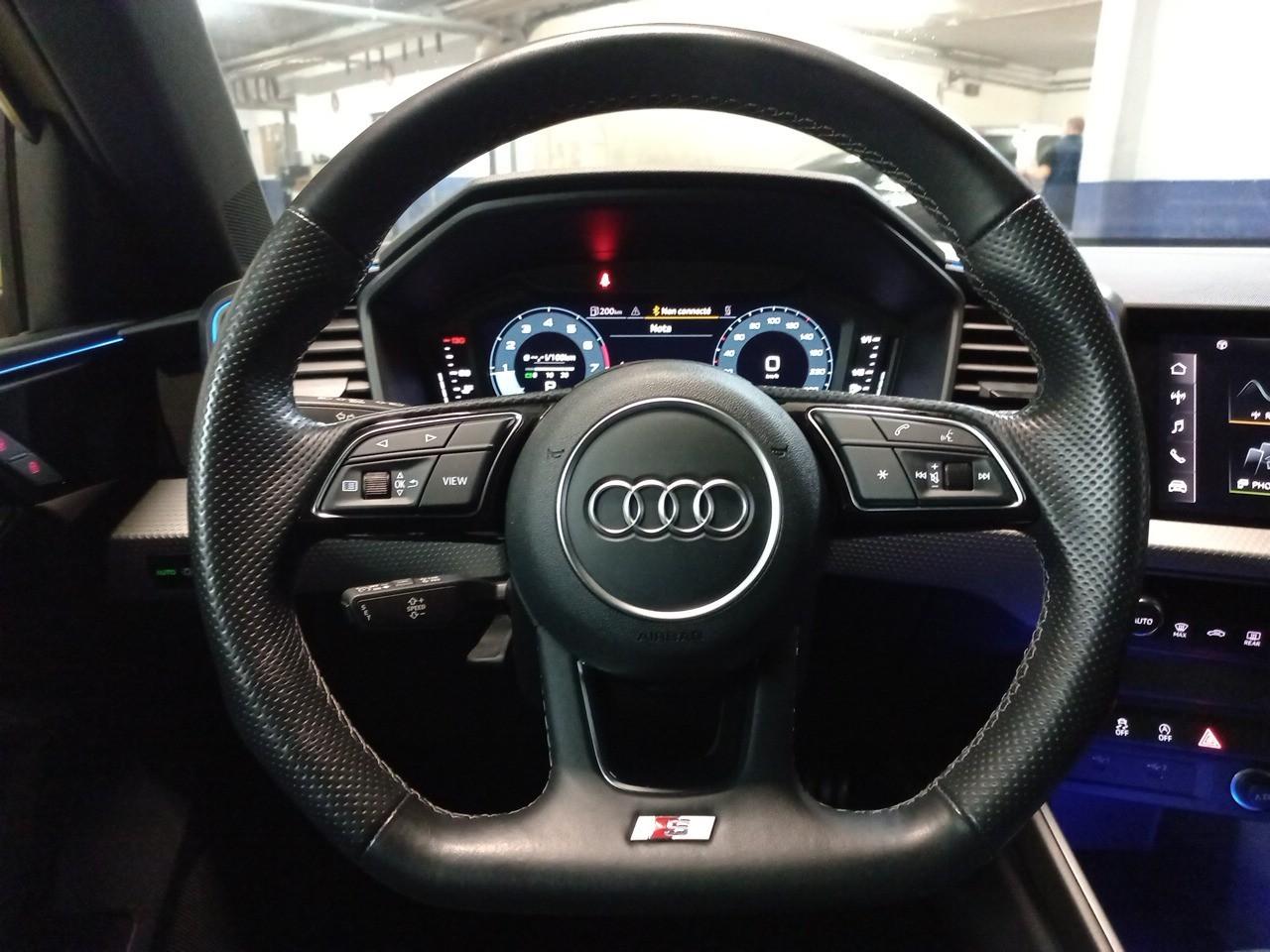 AUDI A1 SPORTBACK 40 TFSI 207CH S LINE S TRONIC 7 ESSENCE DE 2022 AVEC ...