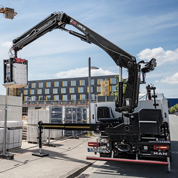 New Hiab loader cranes | Vertikal.net