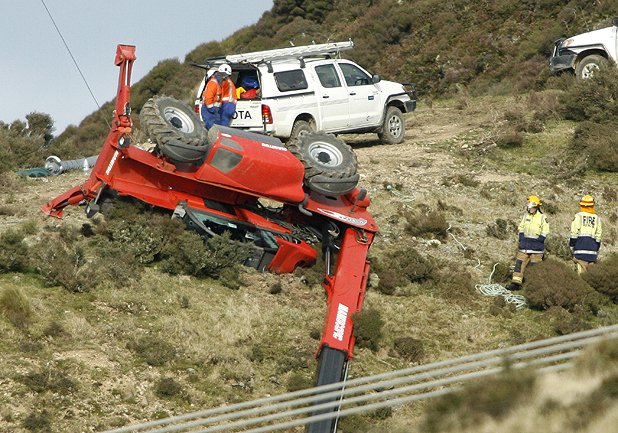 Three charged in Telehandler fatality | Vertikal.net