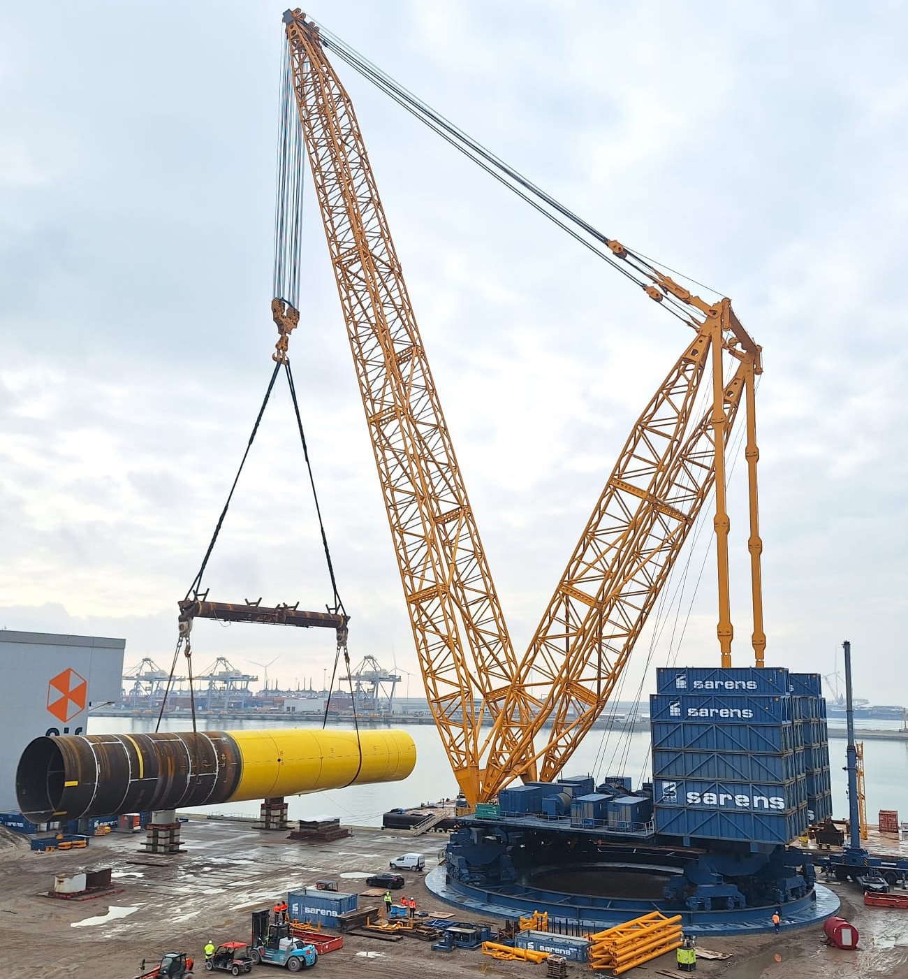 Sarens Upgrades Heavy Lift Ring Crane | Vertikal.net