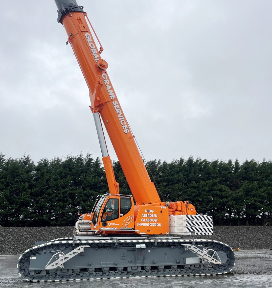 220t telecrawler for Global | Vertikal.net