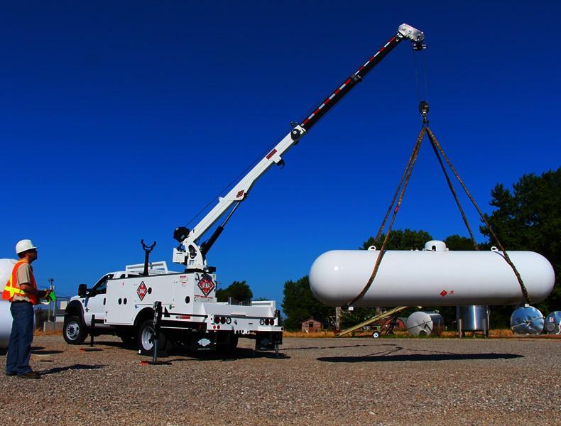 New IMT cranes at ICUEE | Vertikal.net