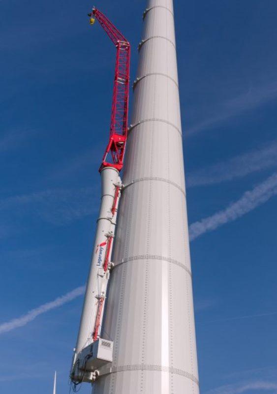 Climbing turbine crane | Vertikal.net