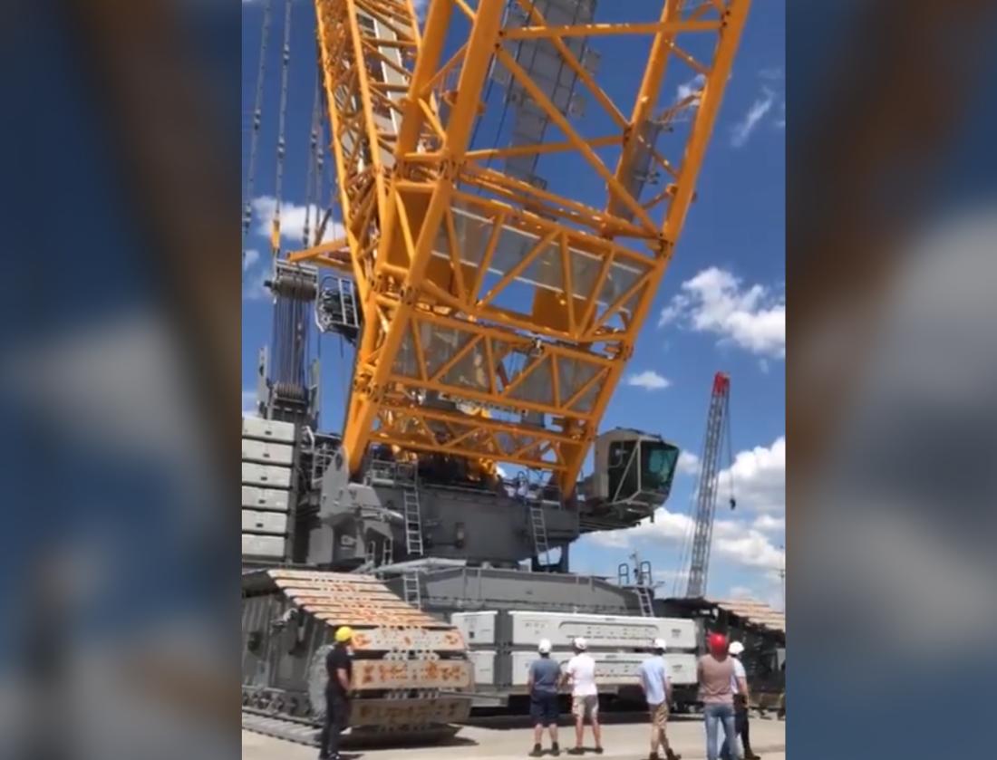 Liebherr LR 12500 clip | Vertikal.net