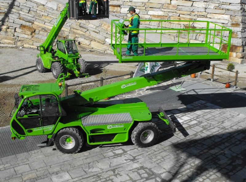 Merlo unveils new Platform | Vertikal.net