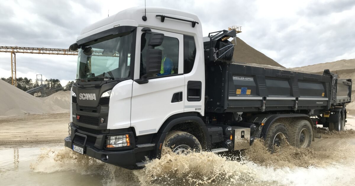 Baufahrzeug: Im Test: Scania 560 XT mit Meiller Trigenius Kipper ...